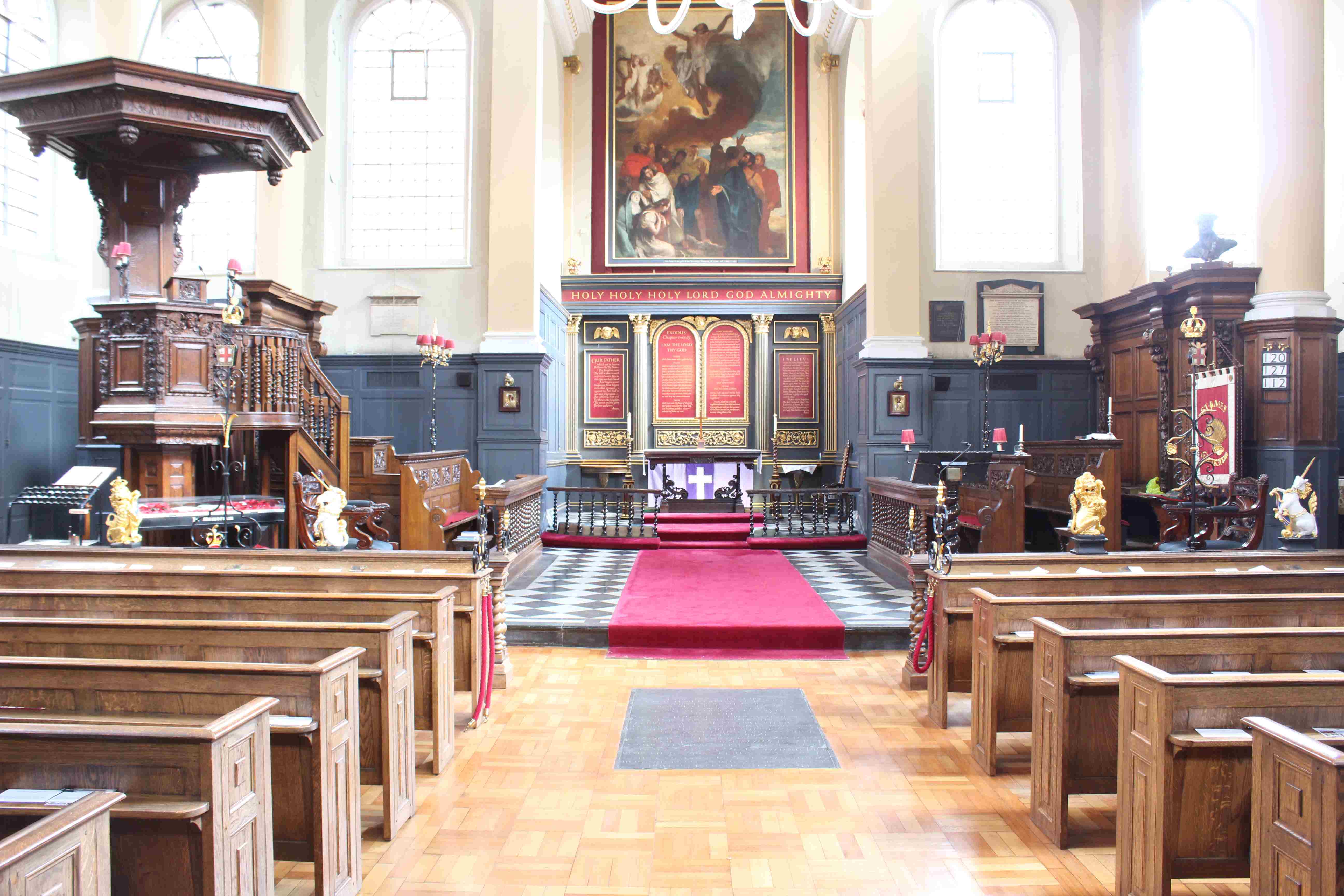London Garlickhythe - The Church of St. James